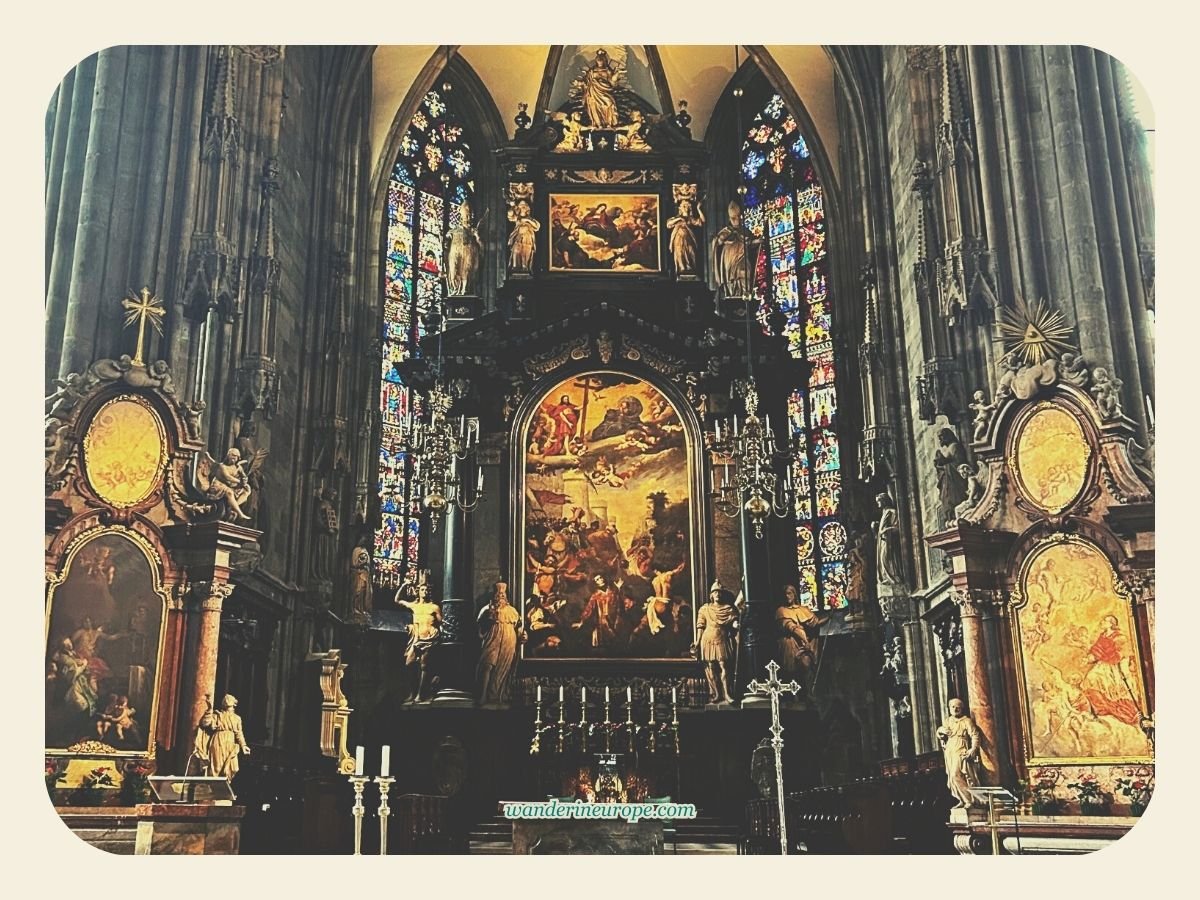 A Guide to Visiting Stephansdom, Vienna (What to Do & Tips)
