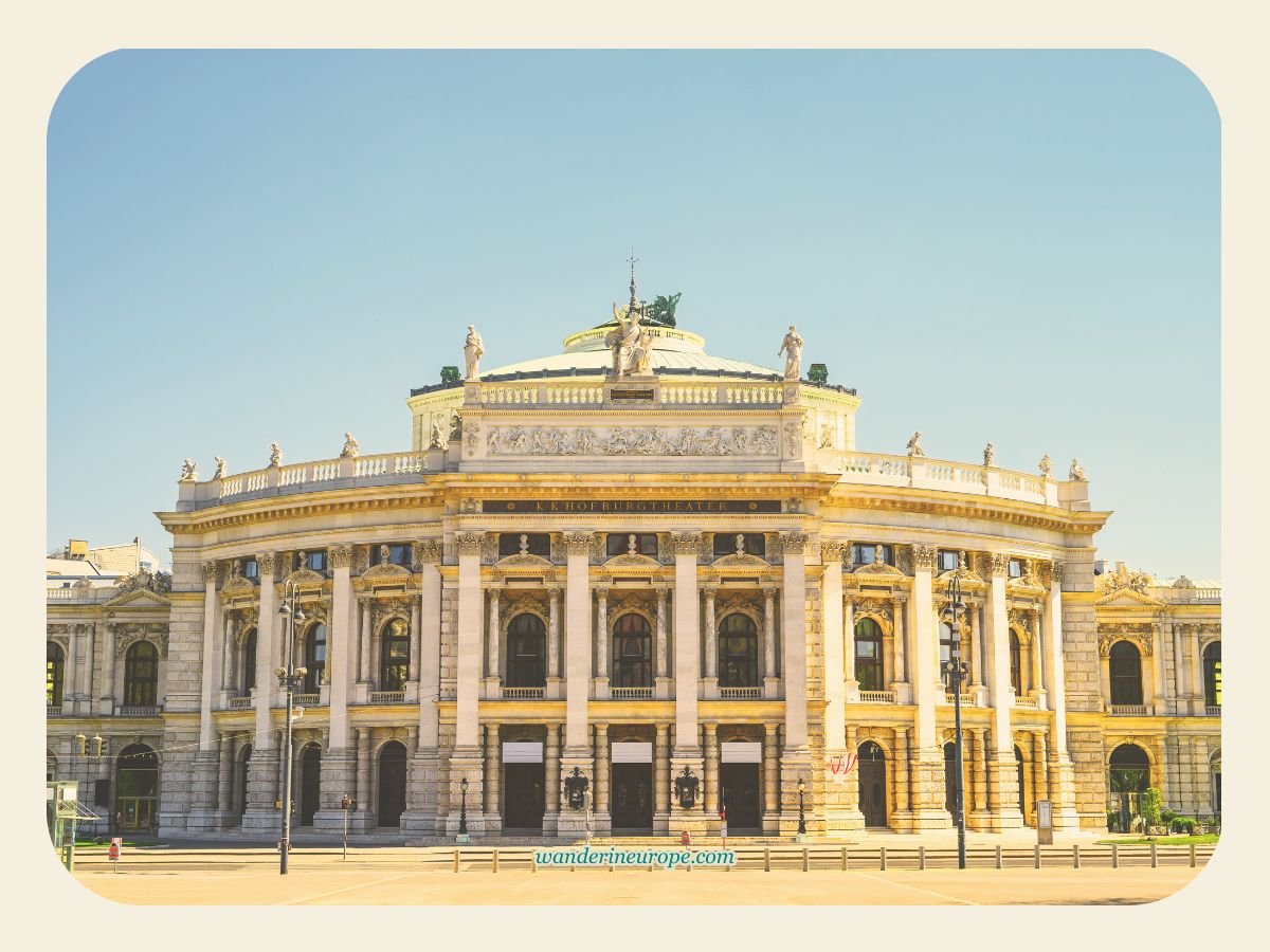A Self-Guided Walking Tour in Old Town Vienna (With a Map)