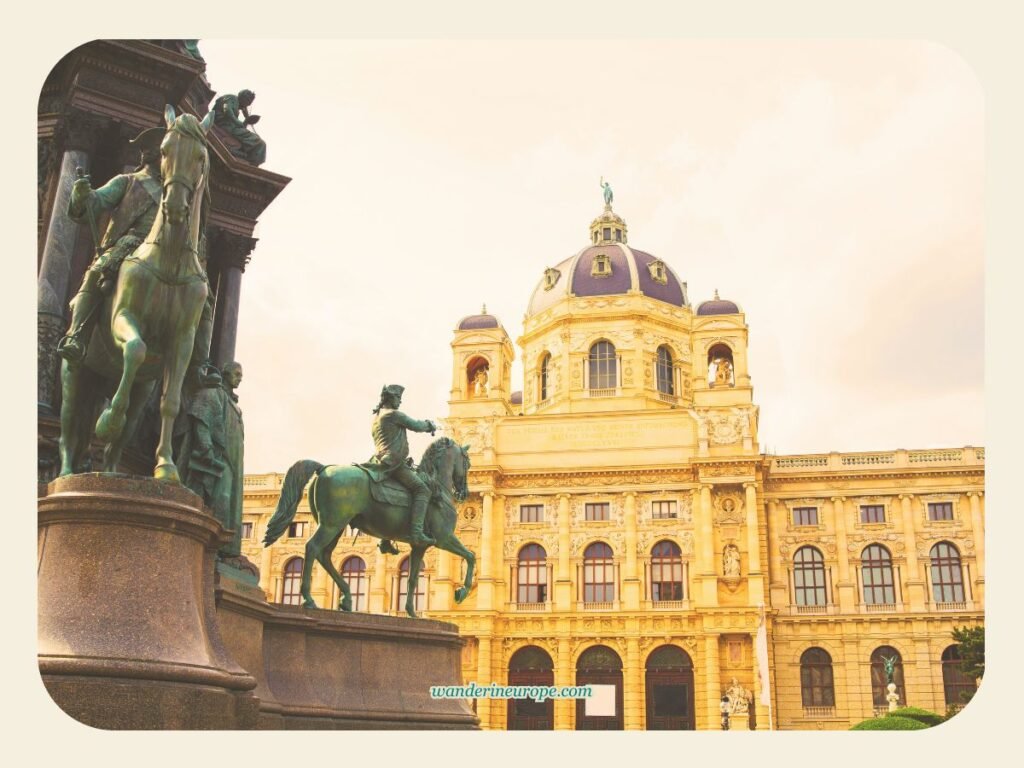 A Self-Guided Walking Tour In Old Town Vienna (With A Map)